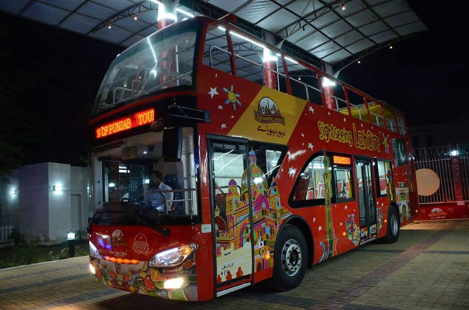 Sightseeing Lahore : Pakistan s first double-decker bus service inaugurated