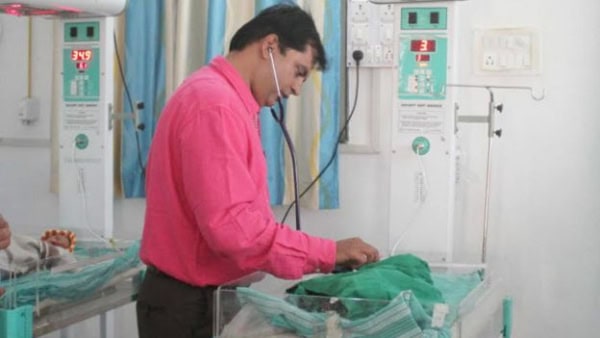 Meet Dr Ganesh Rakh: Indian doctor who charges no fees on girl s birth