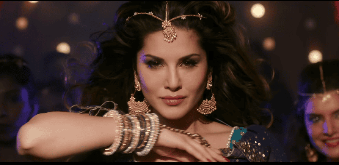 A look at the Modern Laila from Raees: Do we accept her?