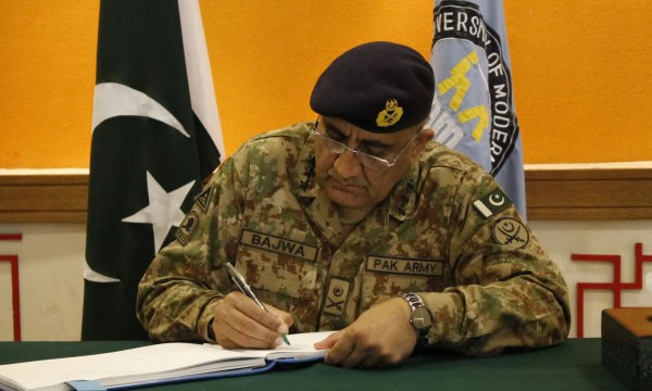 Army will help conduct PSL final in Lahore: Army Chief