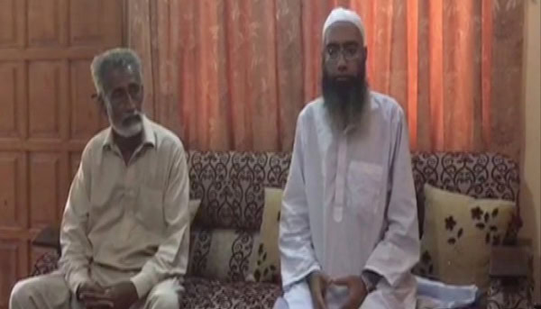 Missing Karachi University professor reaches home