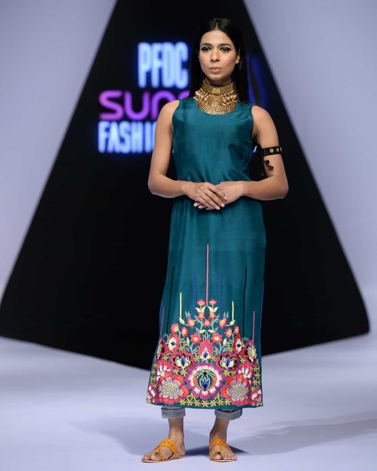 PFDC Sunsilk Fashion Week makes history by including Transgender model ...