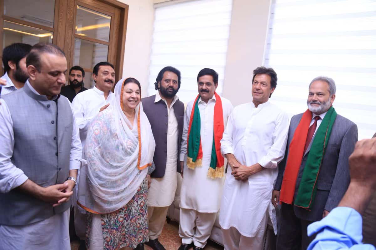 Dr Azeemuddin Lakhvi quits PML-Q to join PTI