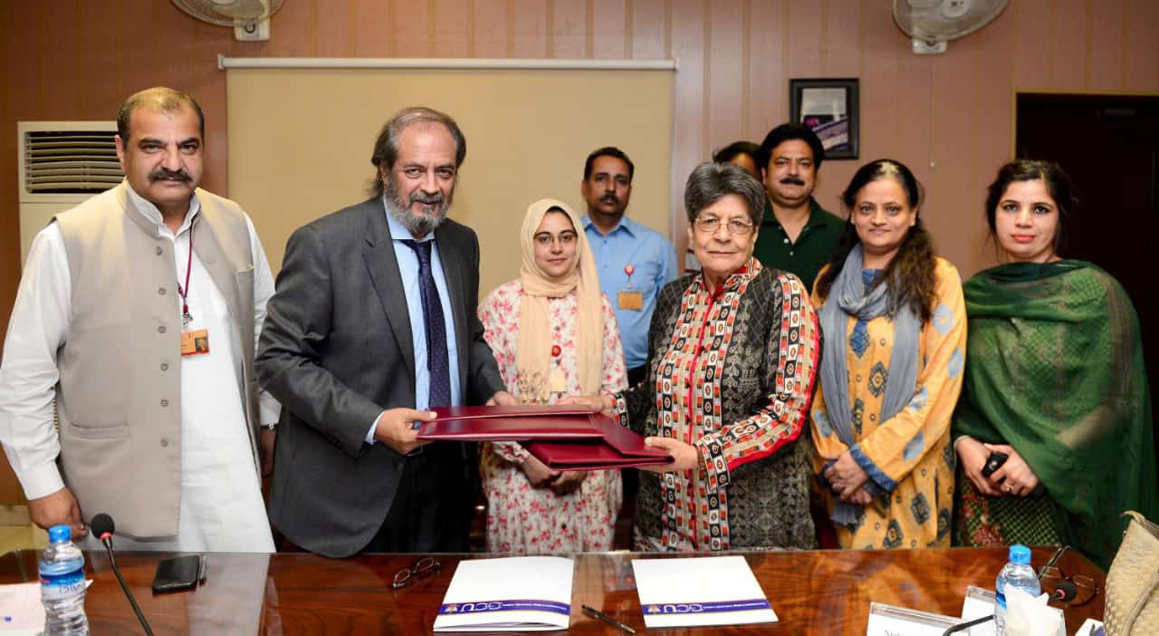 ASR donates decades old library to GCU Lahore