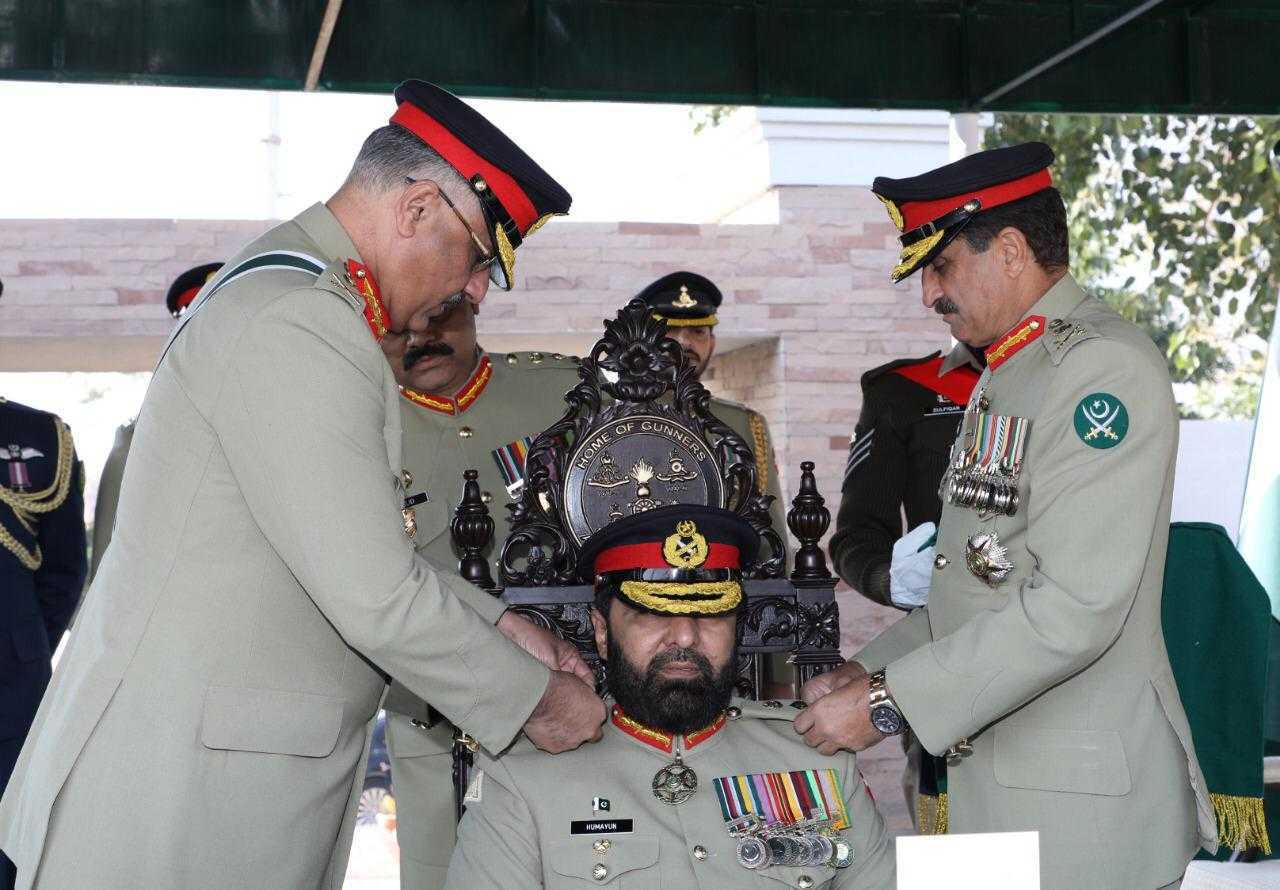 Lt Gen Humayun Aziz installed as Colonel Commandant of Regiment of ...