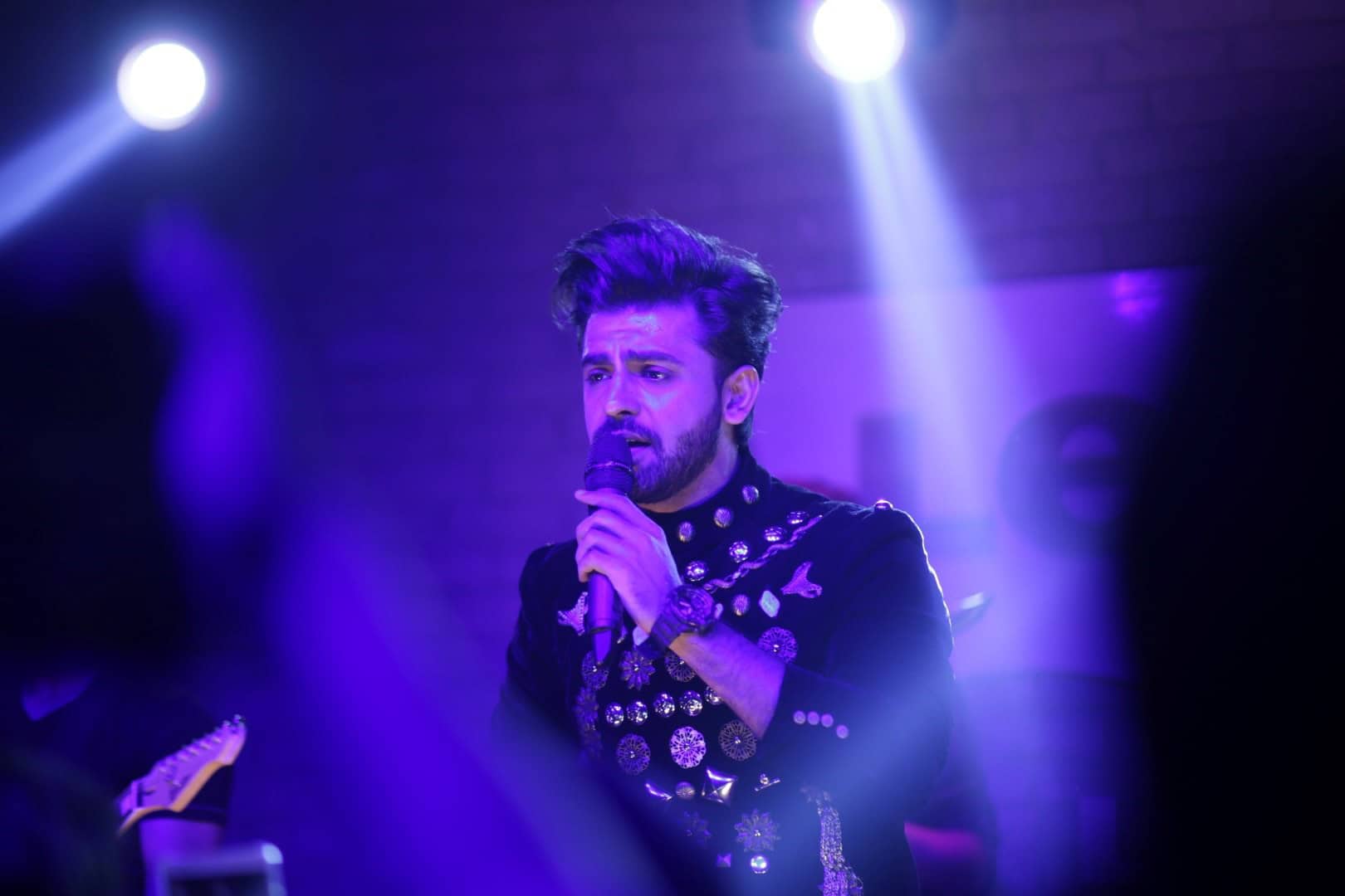 Farhan Saeed alleges Salim Merchant of plagirizing his song - Daily ...