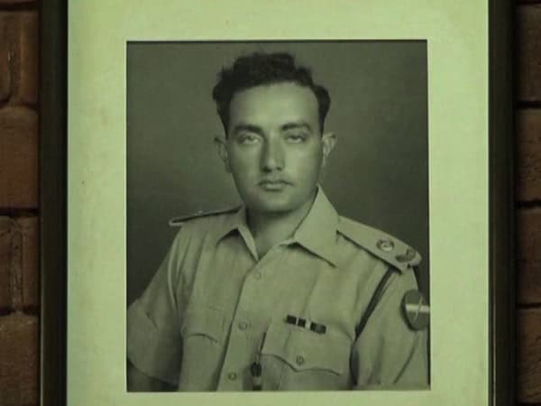 Major Raja Aziz Bhatti remembered on 54th martyrdom anniversary