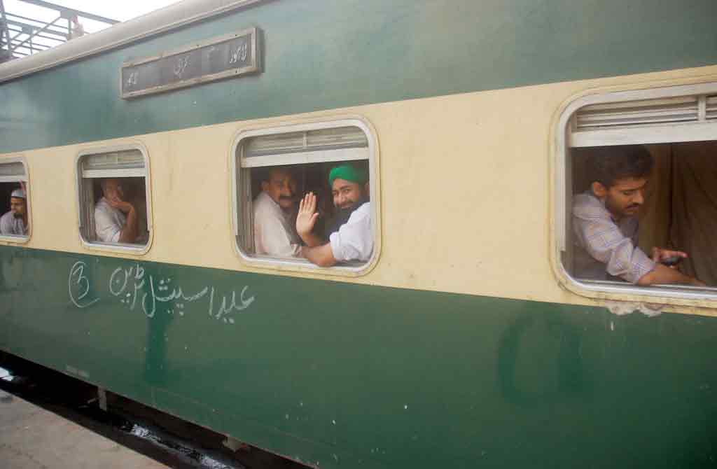 Pakistan Railways to operate four special Eid trains to facilitate ...
