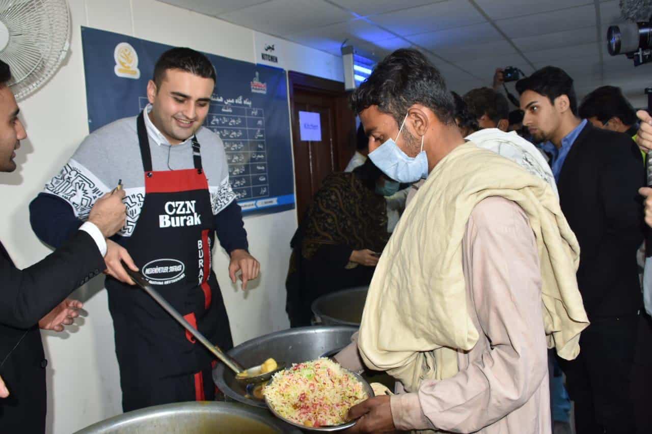 Turkish chef Burak Ozdemir arrives in Pakistan, visits Panagah in Islamabad