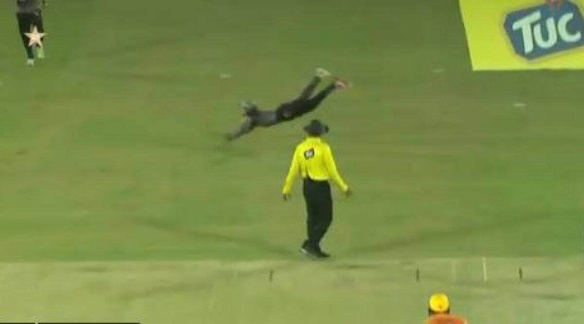 Watch video — Pakistan’s Mohammad Rizwan takes ‘superman’ catch in ...
