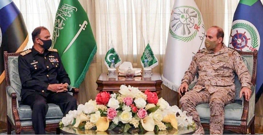 Pakistan Navy chief Admiral Amjad Khan visits Saudi Arabia, meets heads ...