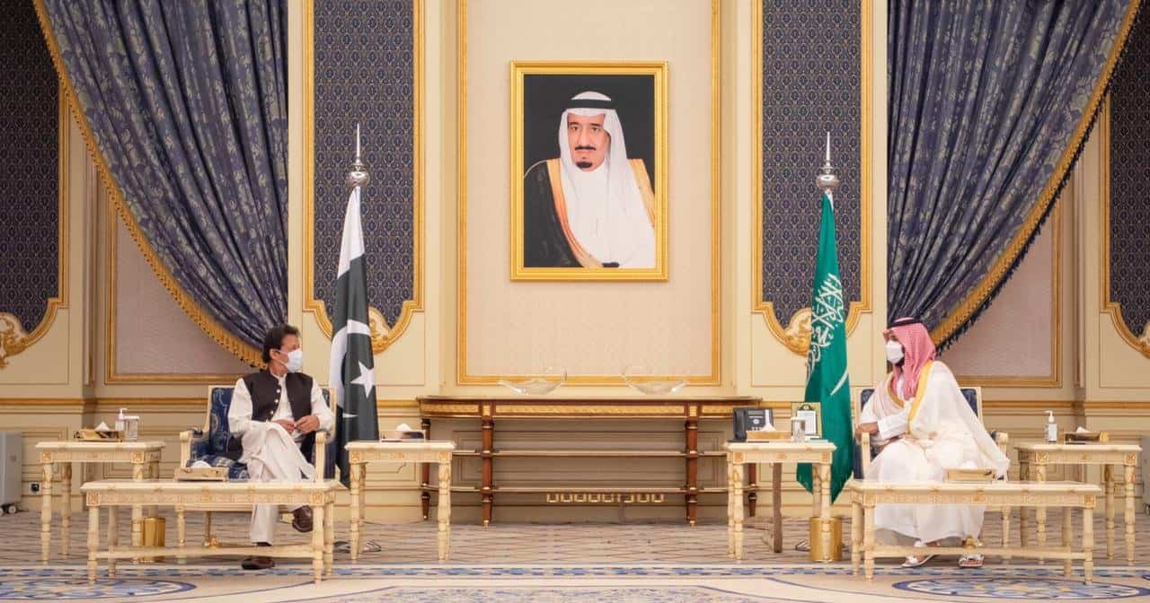 Pakistan, Saudi Arabia sign agreements to boost bilateral ties (VIDEO)