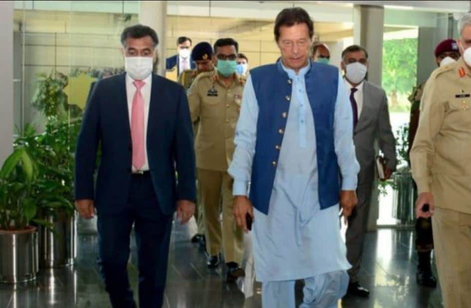 PM Imran briefed on national, regional security situation on visit to ...