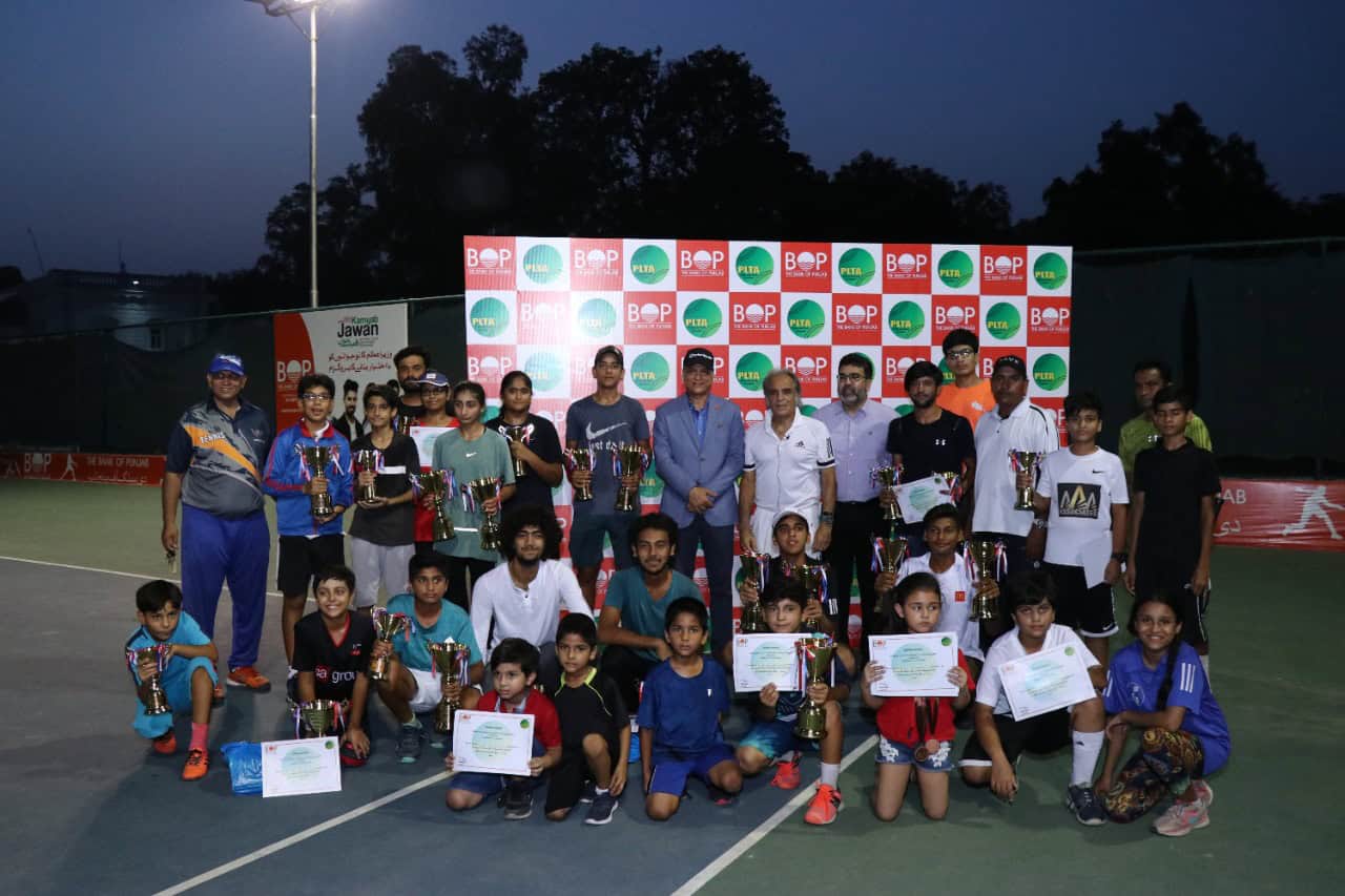 Bilal, Amna, Asad win double titles in BoP Junior National Ranking ...