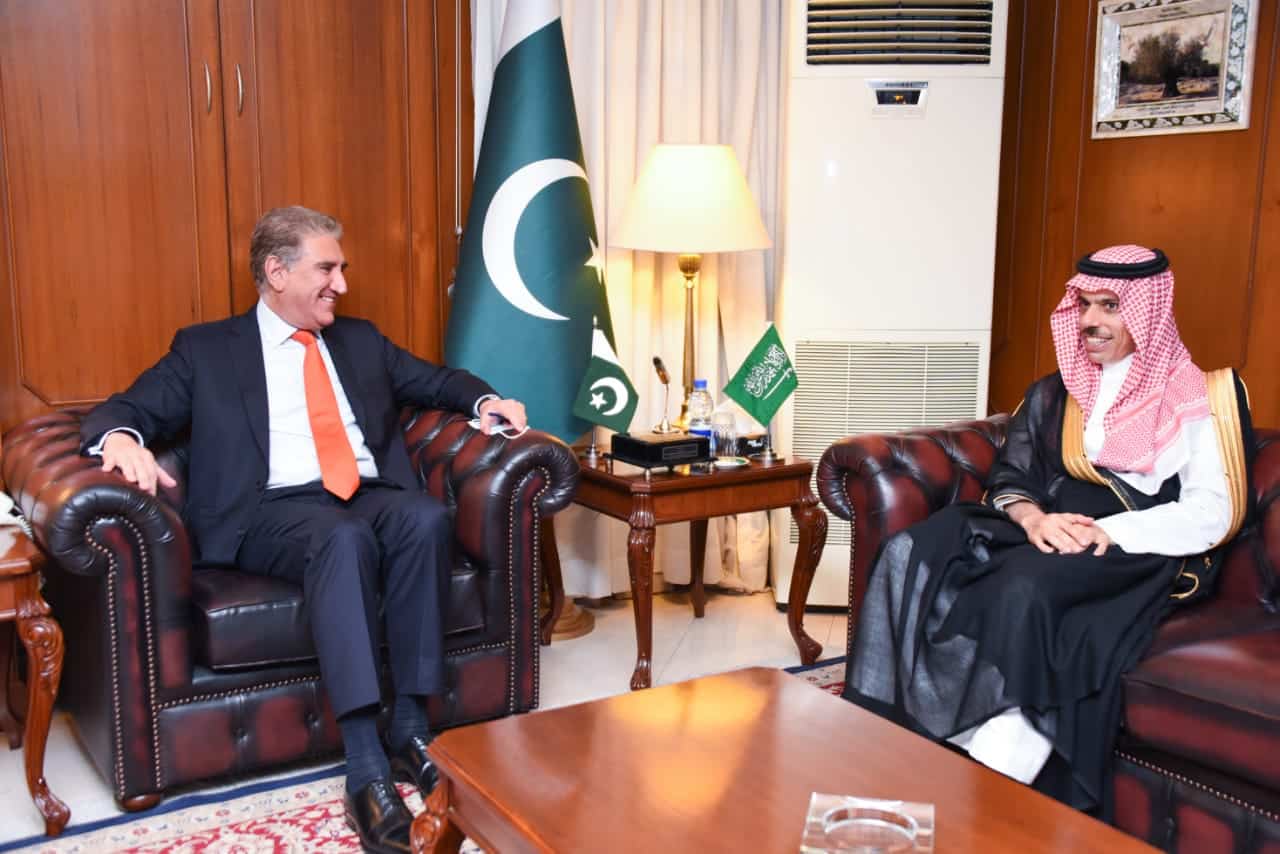 Pakistan, Saudi Arabia vow to bolster bilateral ties