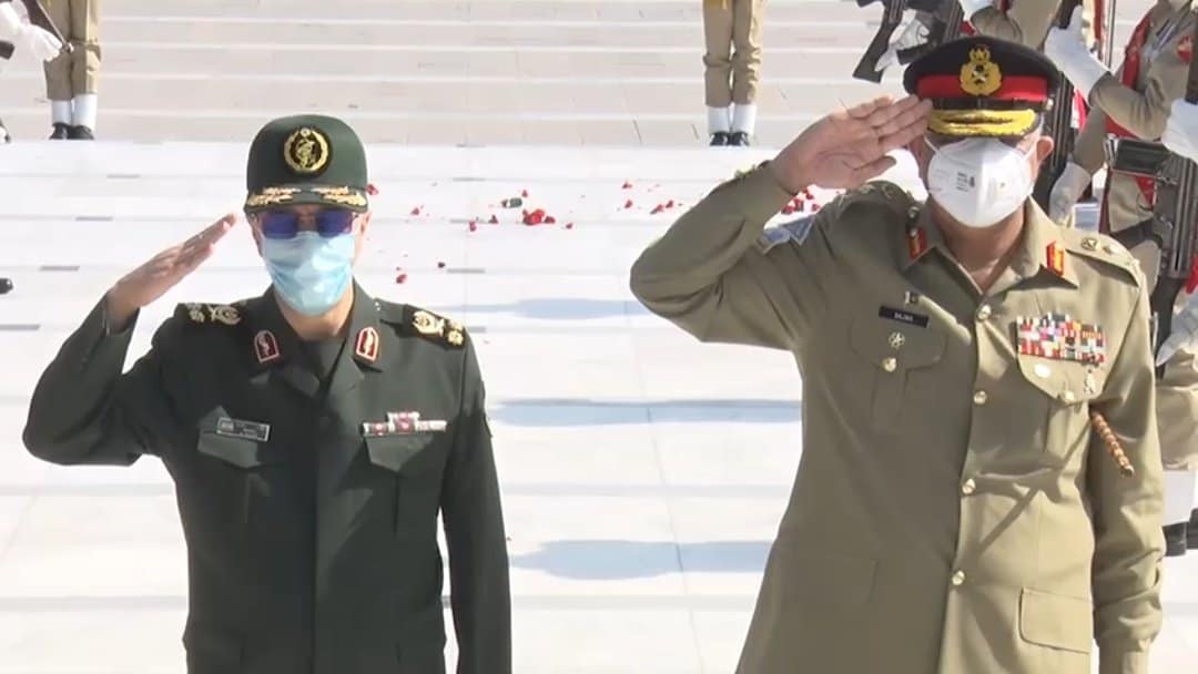 COAS Bajwa, Iranian CGS discuss regional security, border management