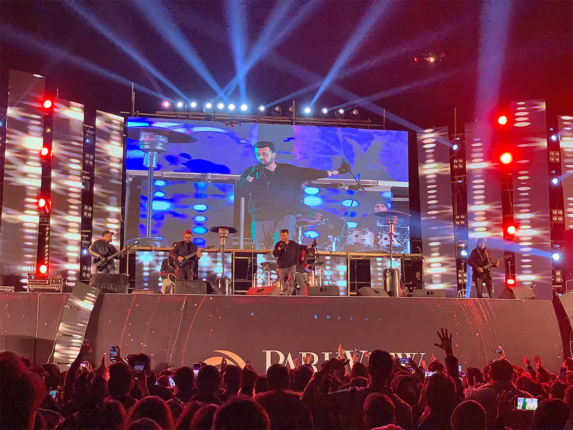 ‘Most cars in a drive-in music concert’ win Pakistan Guinness World Record