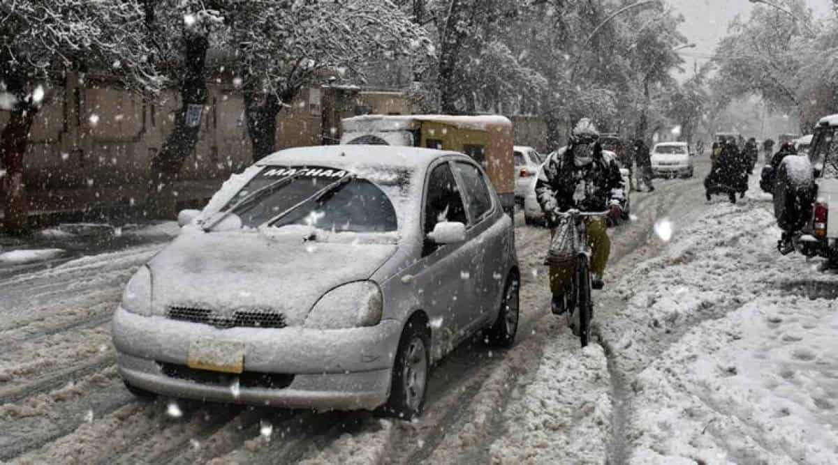 Cold wave may grip Pakistan in coming days as heavy showers, snowfall ...