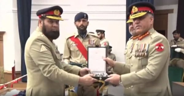 Military awards conferred on Pakistan Army martyrs, soldiers