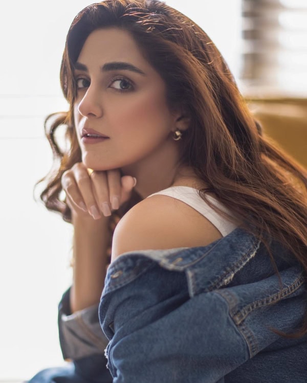 Tell me with your eyes, says Maya Ali as she shares photos, video from ...