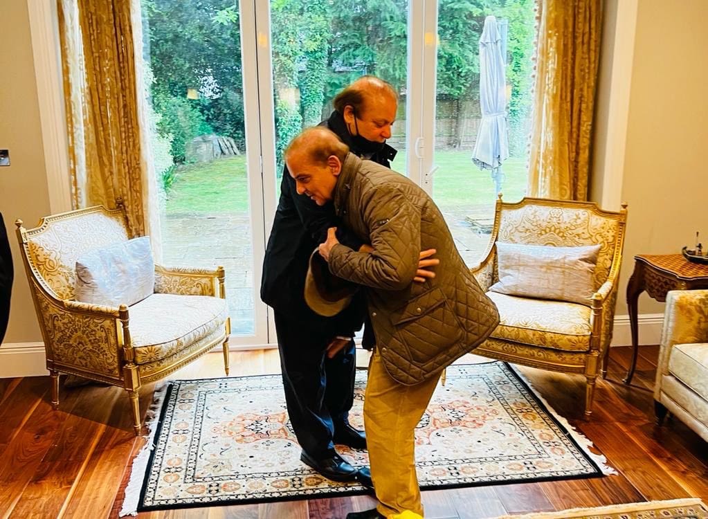PM Shehbaz meets brother Nawaz Sharif as he reaches in London to attend ...