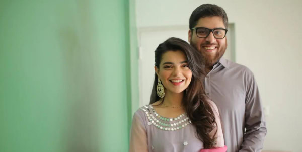 Srha Asghar and husband announce pregnancy
