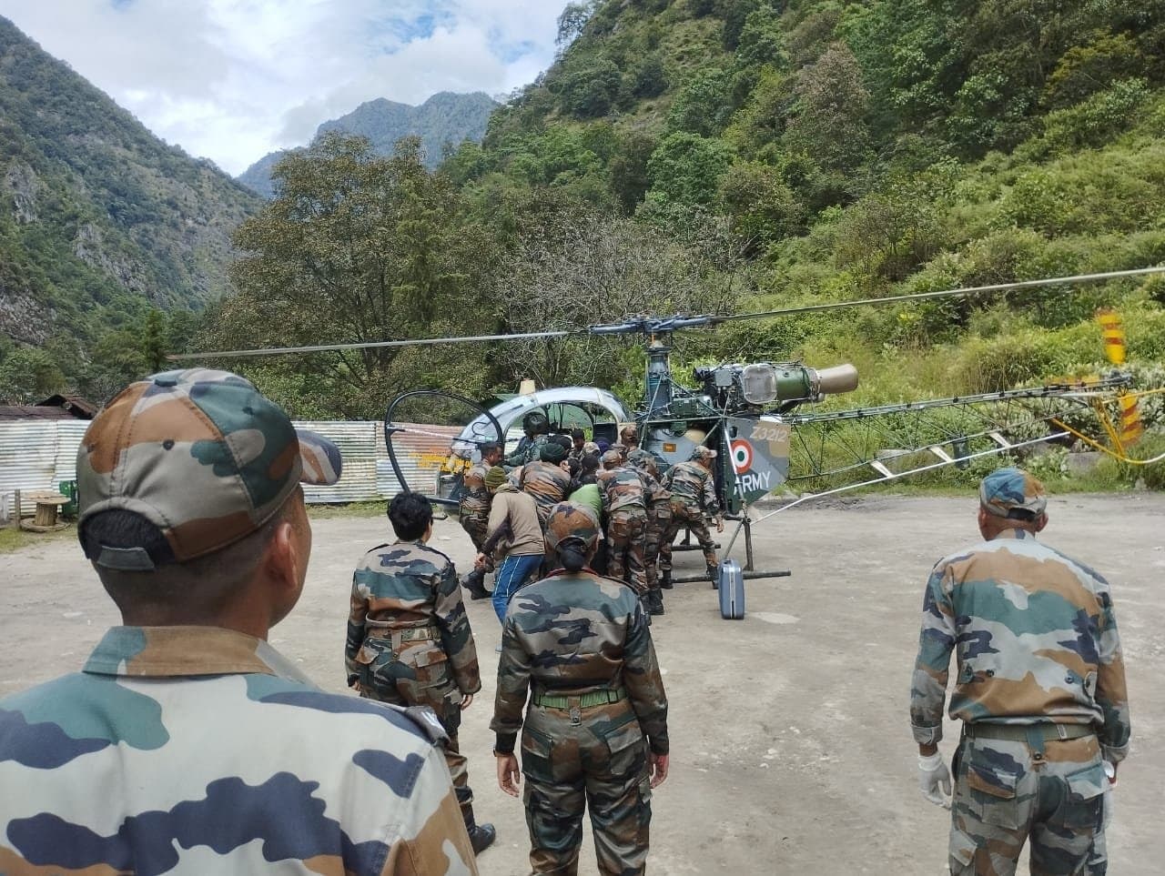 Indian army pilot killed as ageing chopper crashes in northeast Tawang