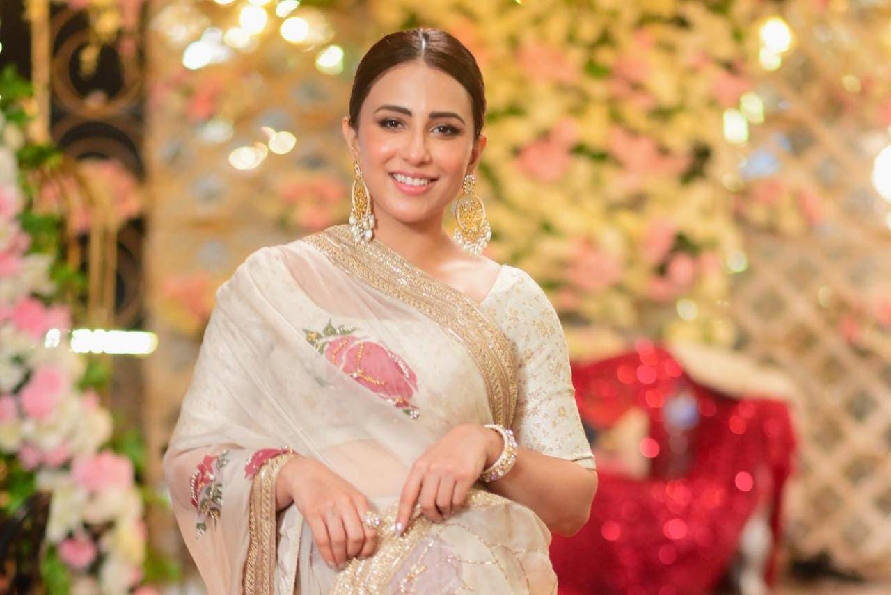 Ushna Shah celebrates Hamza Amin s birthday in Vienna