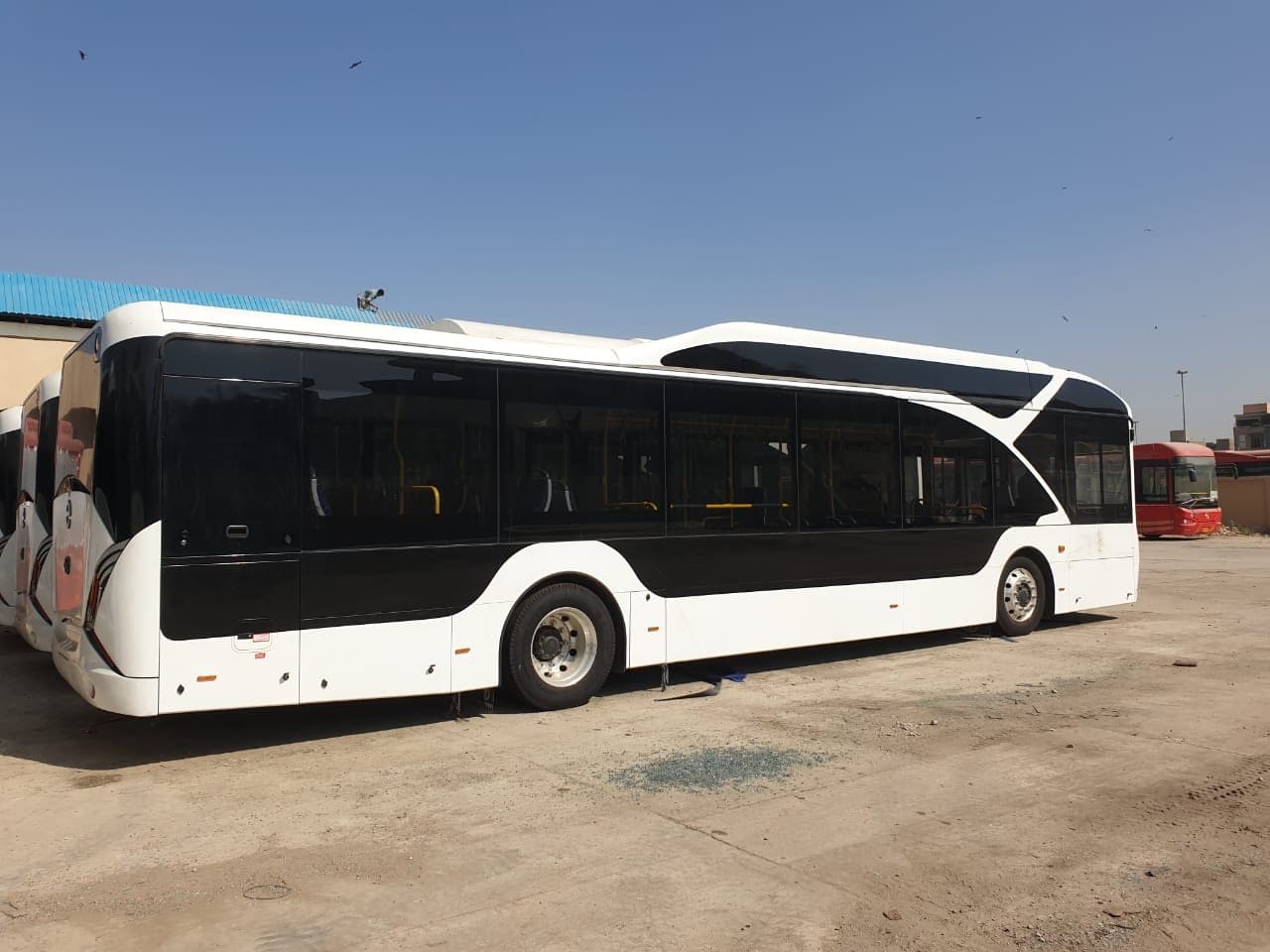 Pakistan’s first electric buses hit roads in Karachi
