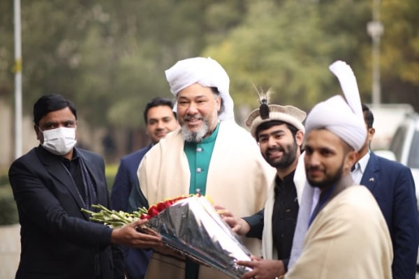 Makaneole emphasizes on people-to-people ties as the backbone of Pak-US ...