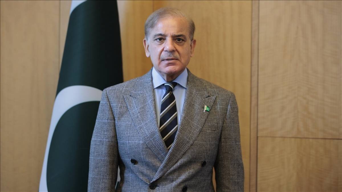 Peshawar blast: PM Shehbaz arrives in Peshawar, appeals people to ...
