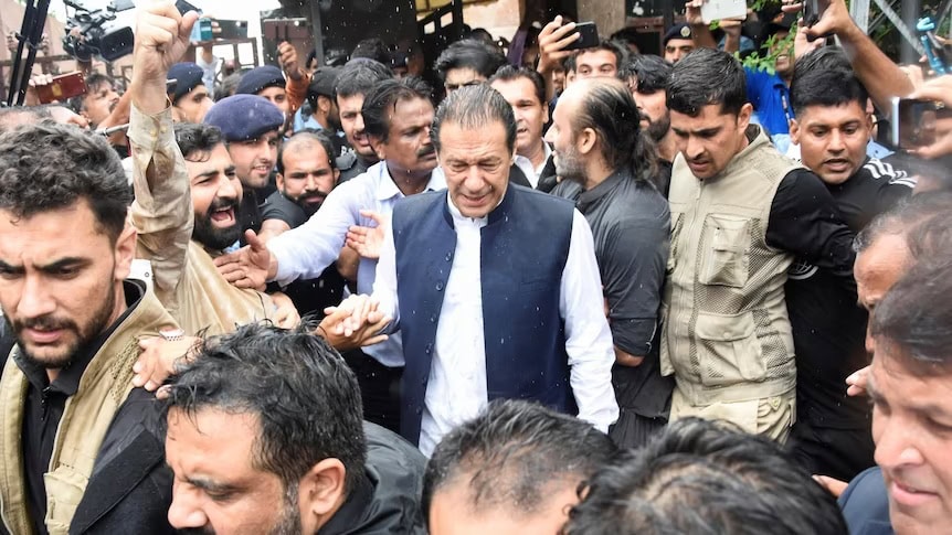 IHC grants interim bail to Imran Khan in attempted murder case