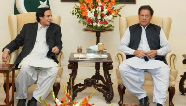 Parvez Elahi joins PTI after Chaudhry Shujaat terminates PML-Q membership