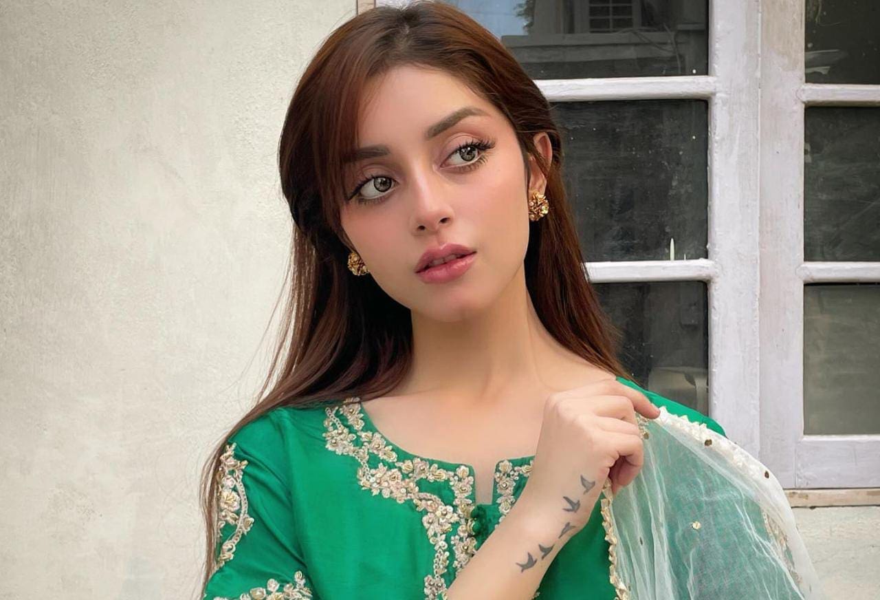 Alizeh Shah turns out to be a huge Shehzad Roy fan