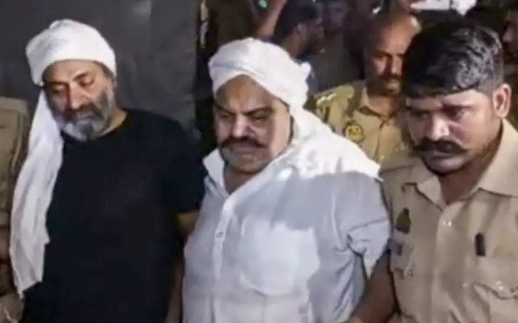 Indian politician Atiq Ahmed, his brother Ashraf gunned down live on TV