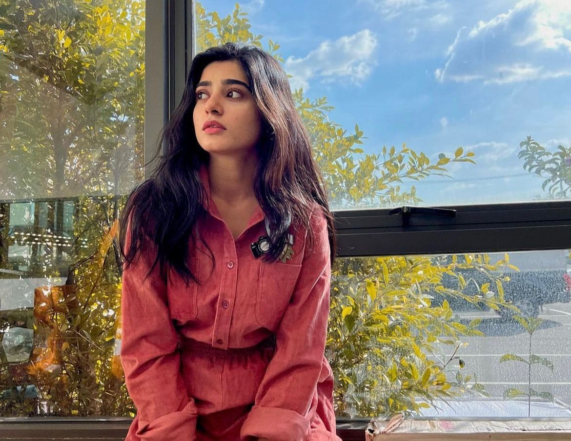 Birthday wishes pour in for Sehar Khan