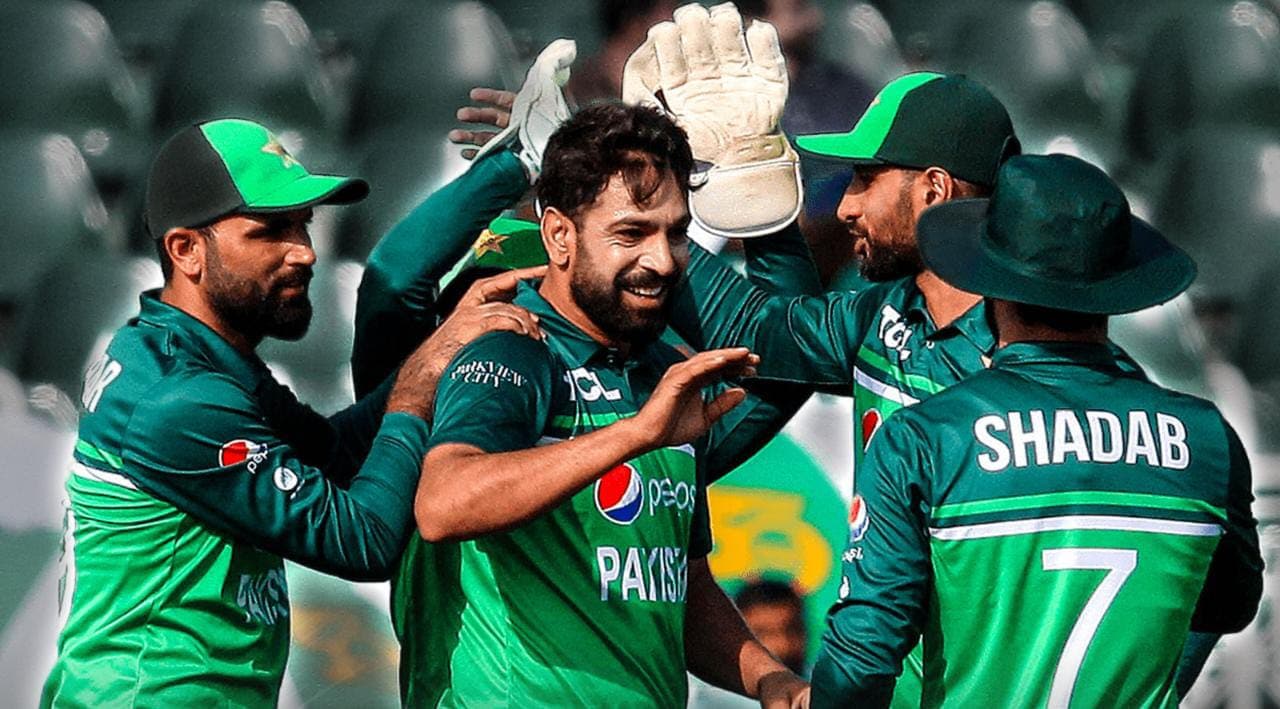 Pakistani cricket team tops ICC s ODI rankings first time in history