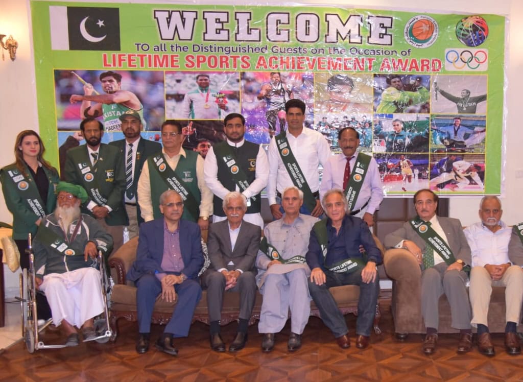 Sports stars and legends honoured with Lifetime Achievement Awards
