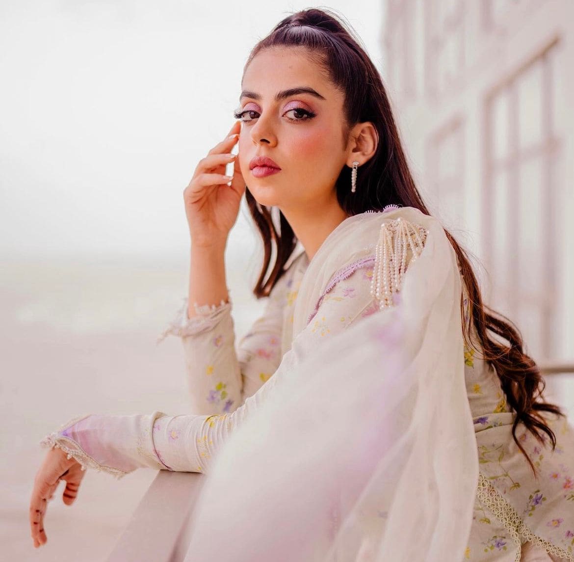 Yashma Gill turns heads as she poses in a chic black dress