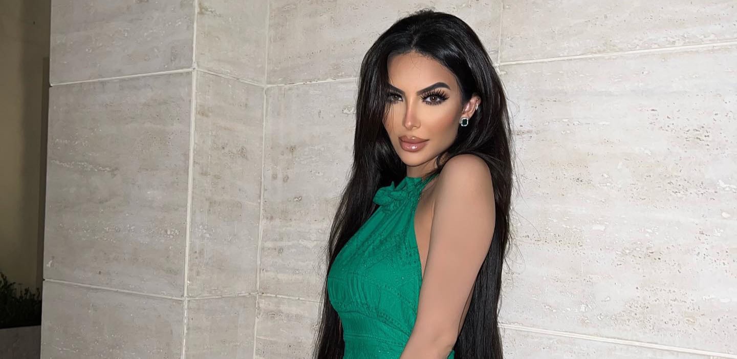 Faryal Makhdoom turns 32, delays celebrations due to Ashura