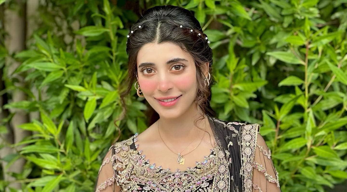 Urwa Hocane turns 32 with a bang