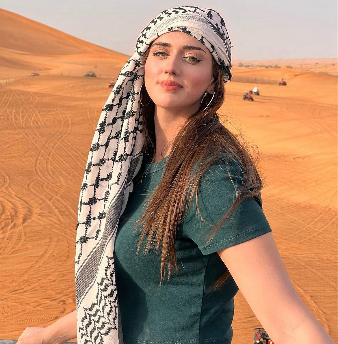 Jannat Mirza s daredevil skydiving expedition in Dubai s skies