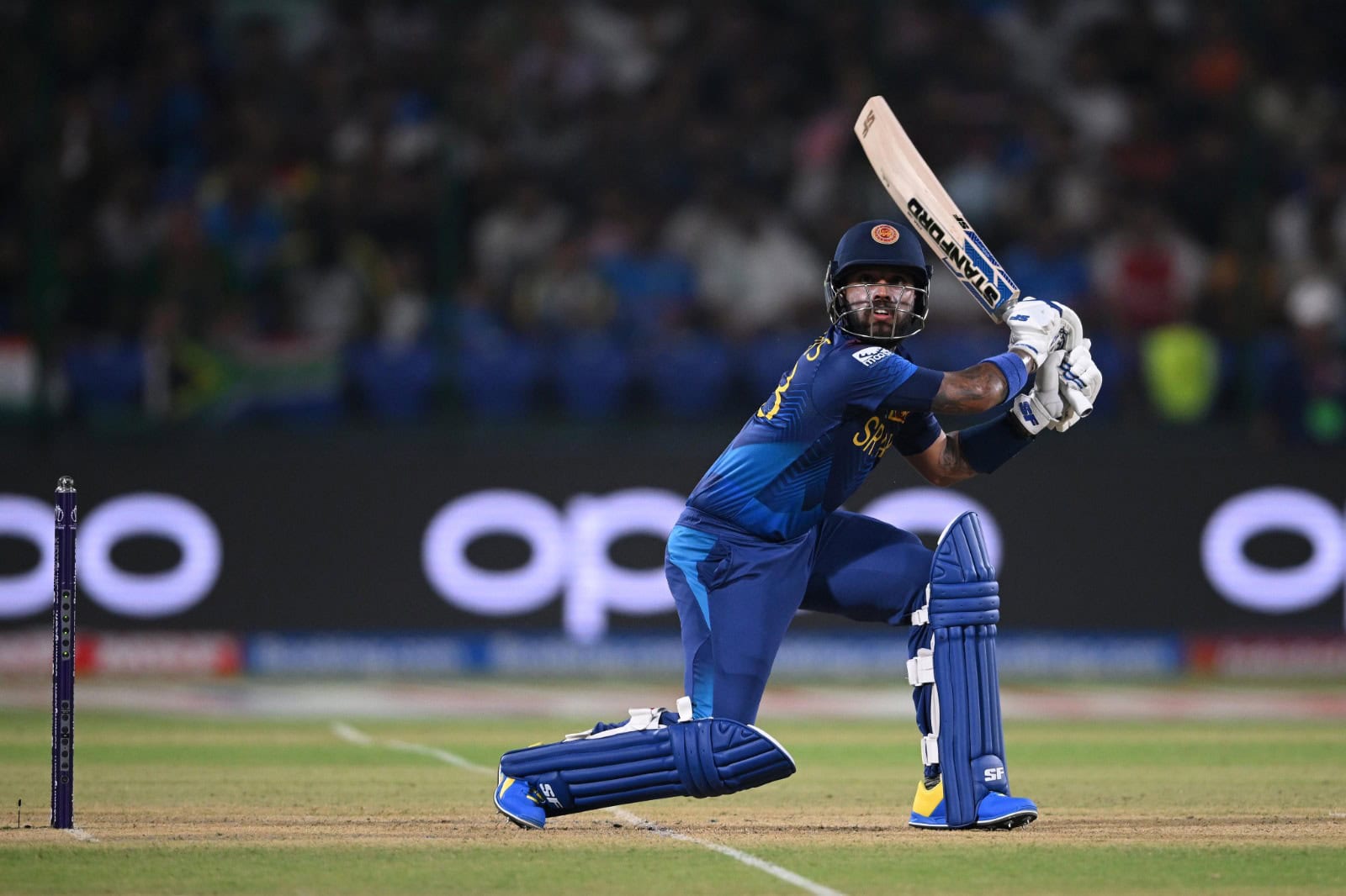 Sri Lanka smash record world cup total against Pakistan