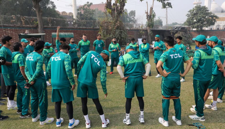 Adam Hallioake appointed Pakistan batting coach as team management for ...