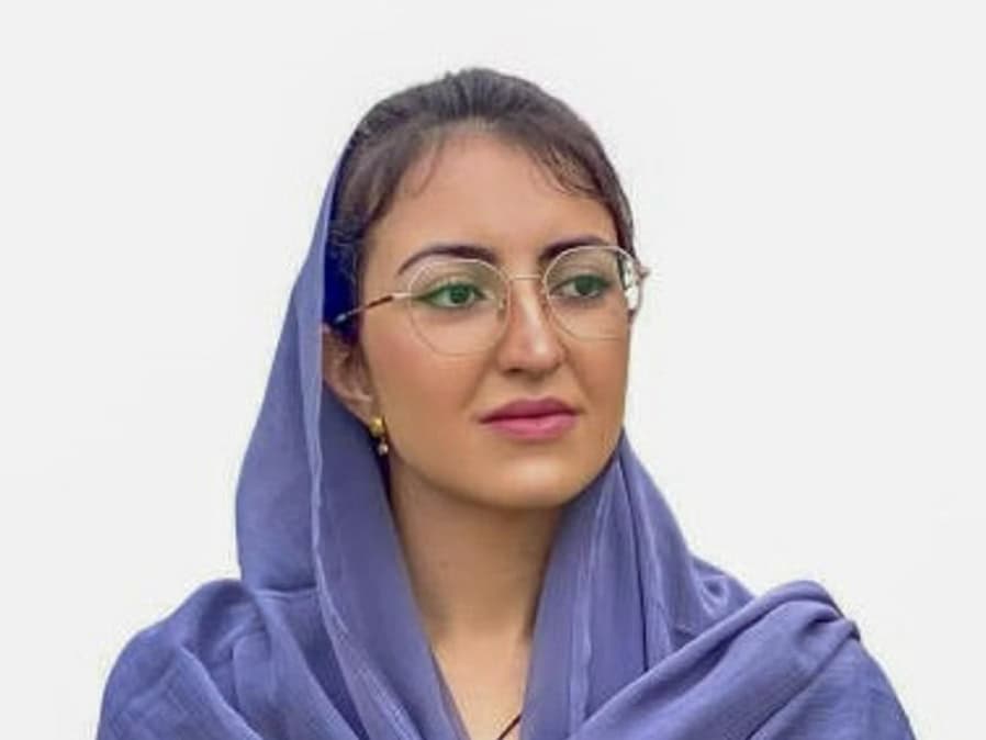 Dr. Saveera Parkash makes history as first hindu woman to run in KPK ...