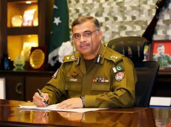 Capt (r) Liaqat Ali Malik sacked as DG CIA over police raid at Lahore ...