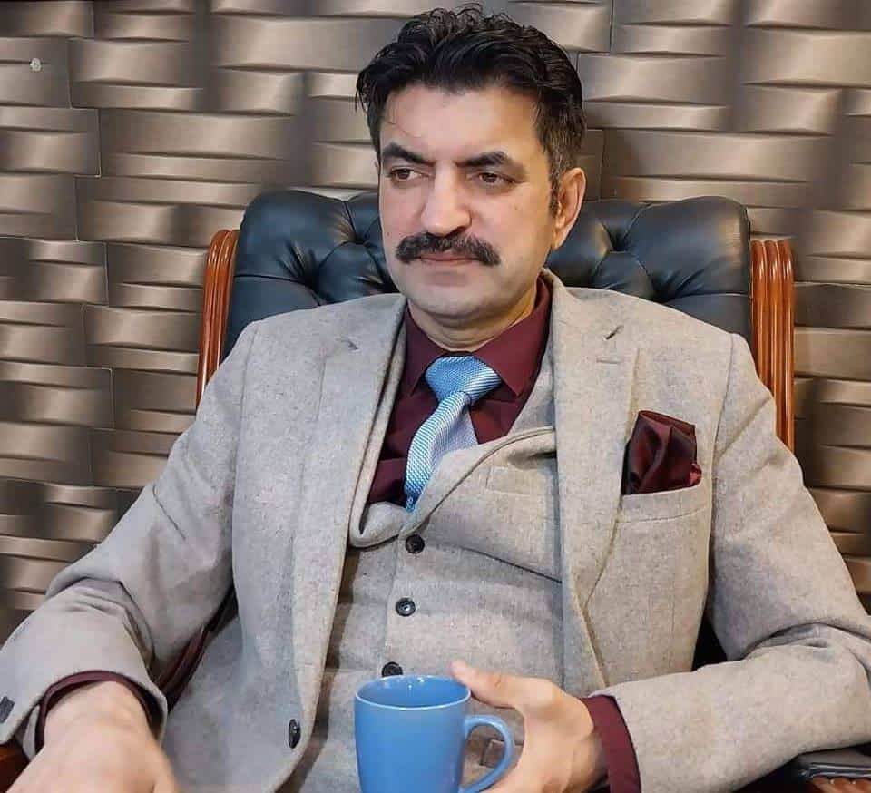 Sher Afzal Marwat says he risks his life to convey message of Imran Khan