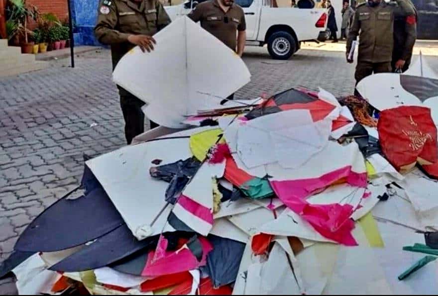 Another two injured by lethal kite strings in Lahore