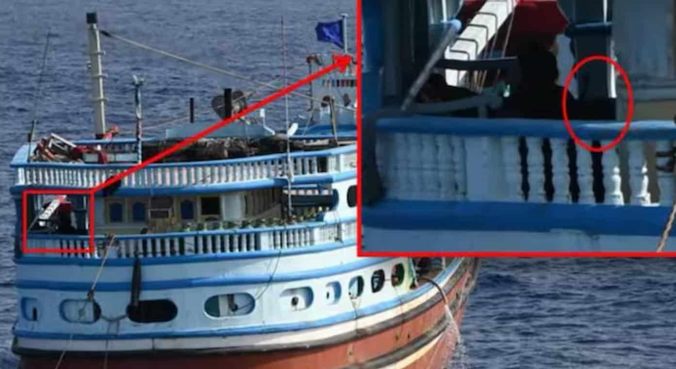 Indian navy rescues 23 Pakistanis from Somali pirates