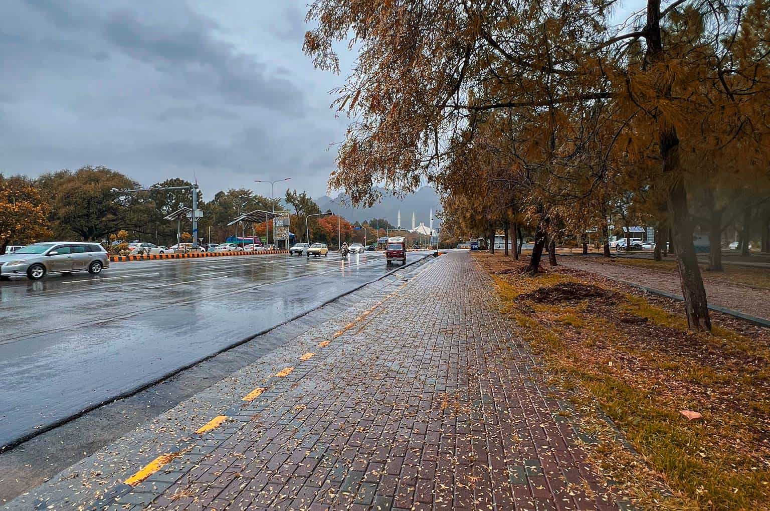 Islamabad Weather Update: Scattered rains forecasted for capital, parts ...